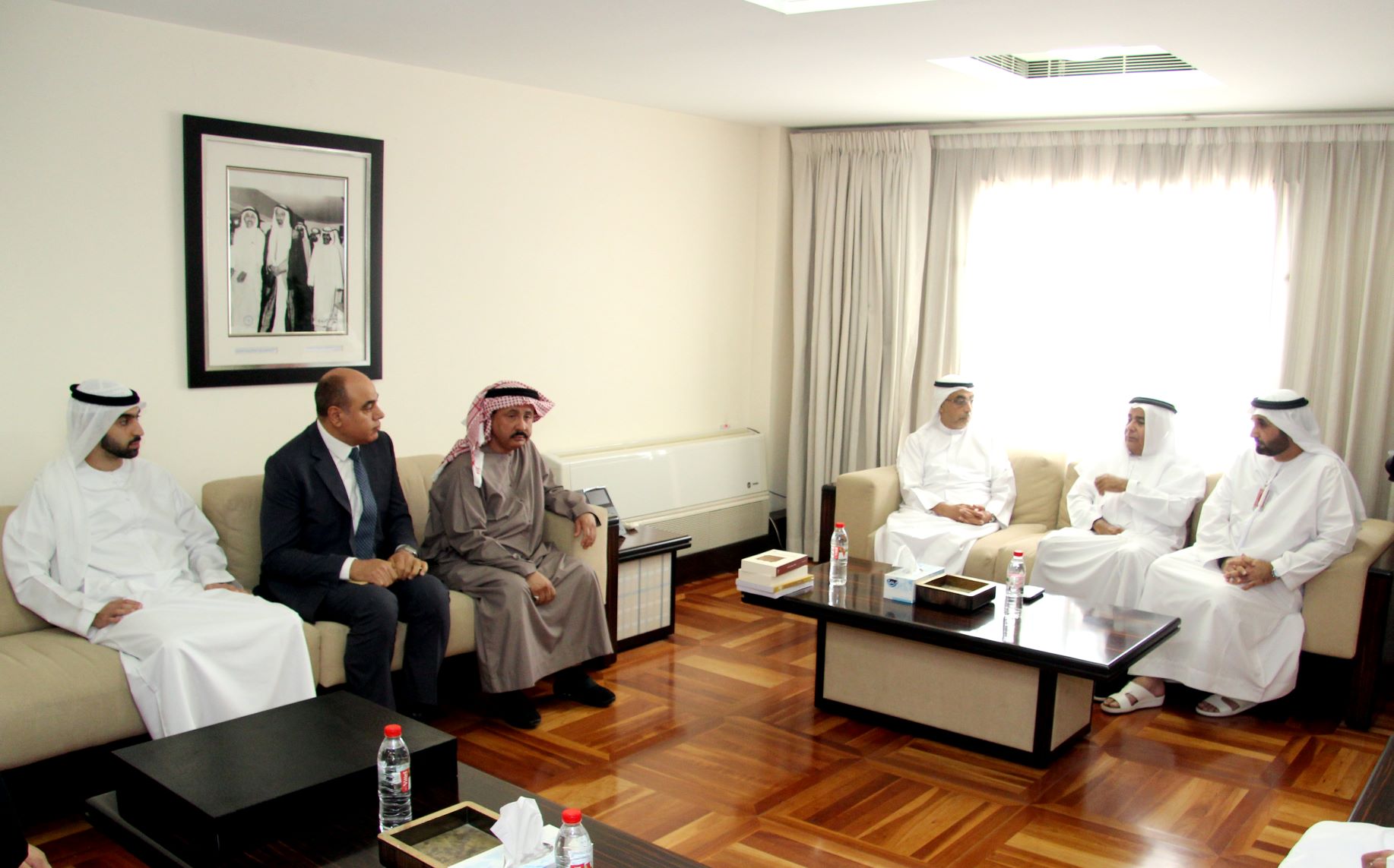 Delegation from the University of Emirates Visits Juma Al Majid Center ...