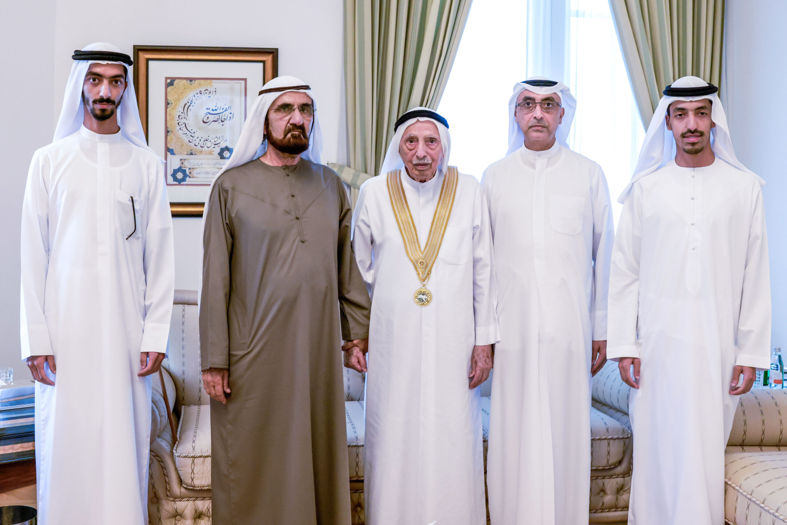 Mohammed bin Rashid Honors Juma Al Majid with the UAE Medal for Culture ...